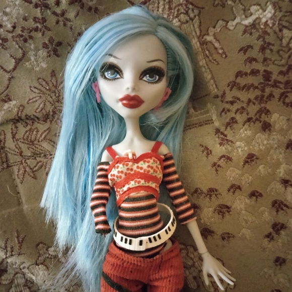 monster high | Toys | Ghoulia Yelps Gen Monster High Doll | Poshmark